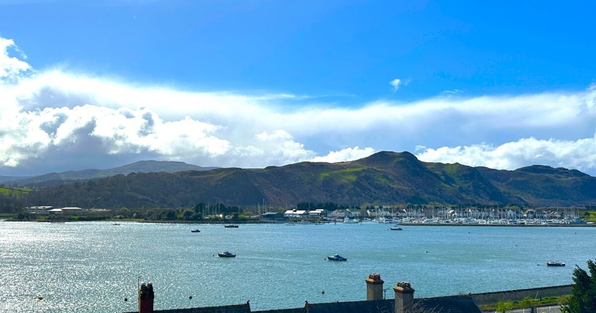 Coast & Marina Properties | 23 LON VARDRE